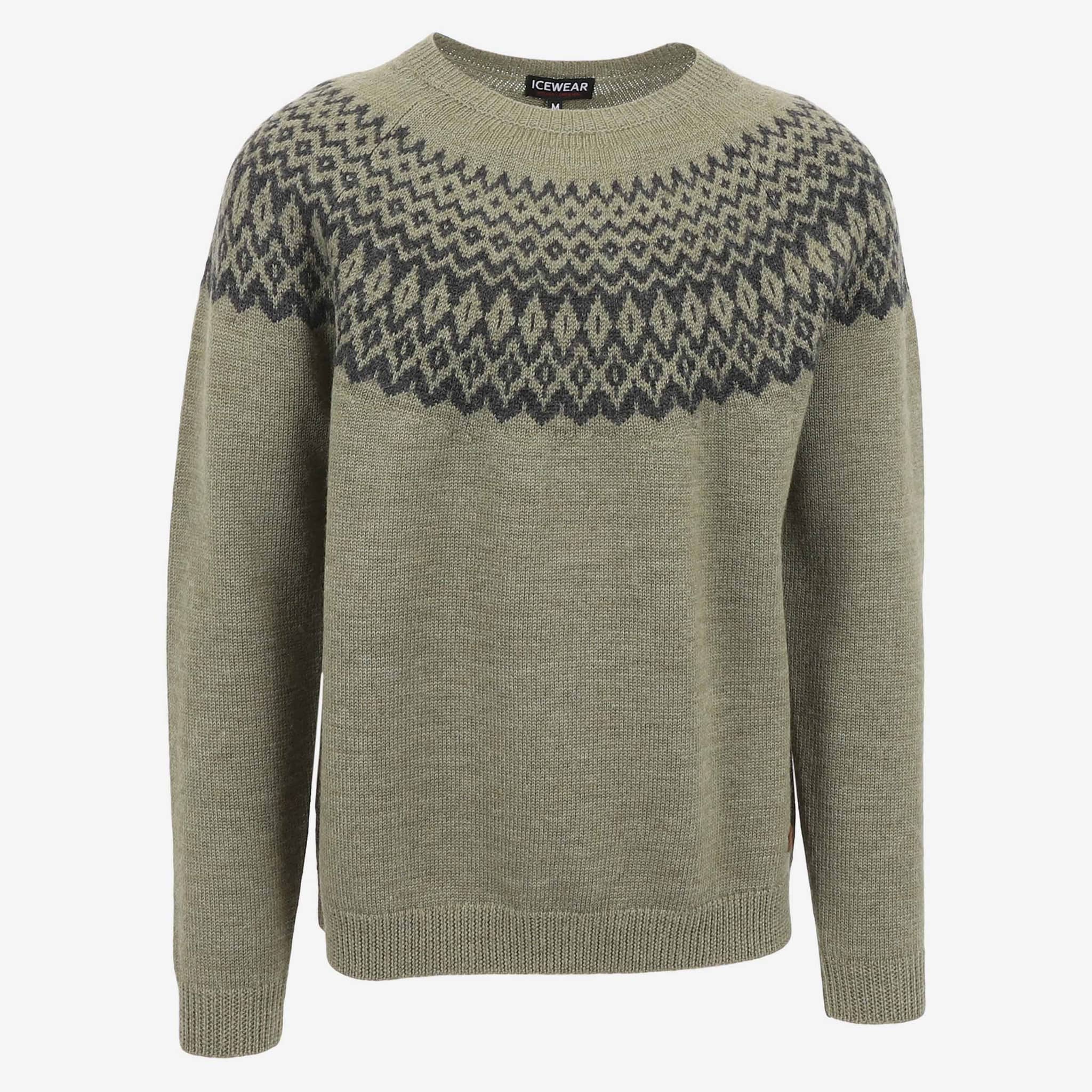Traditional Nordic men’s knitted jumpers and turtlenecks